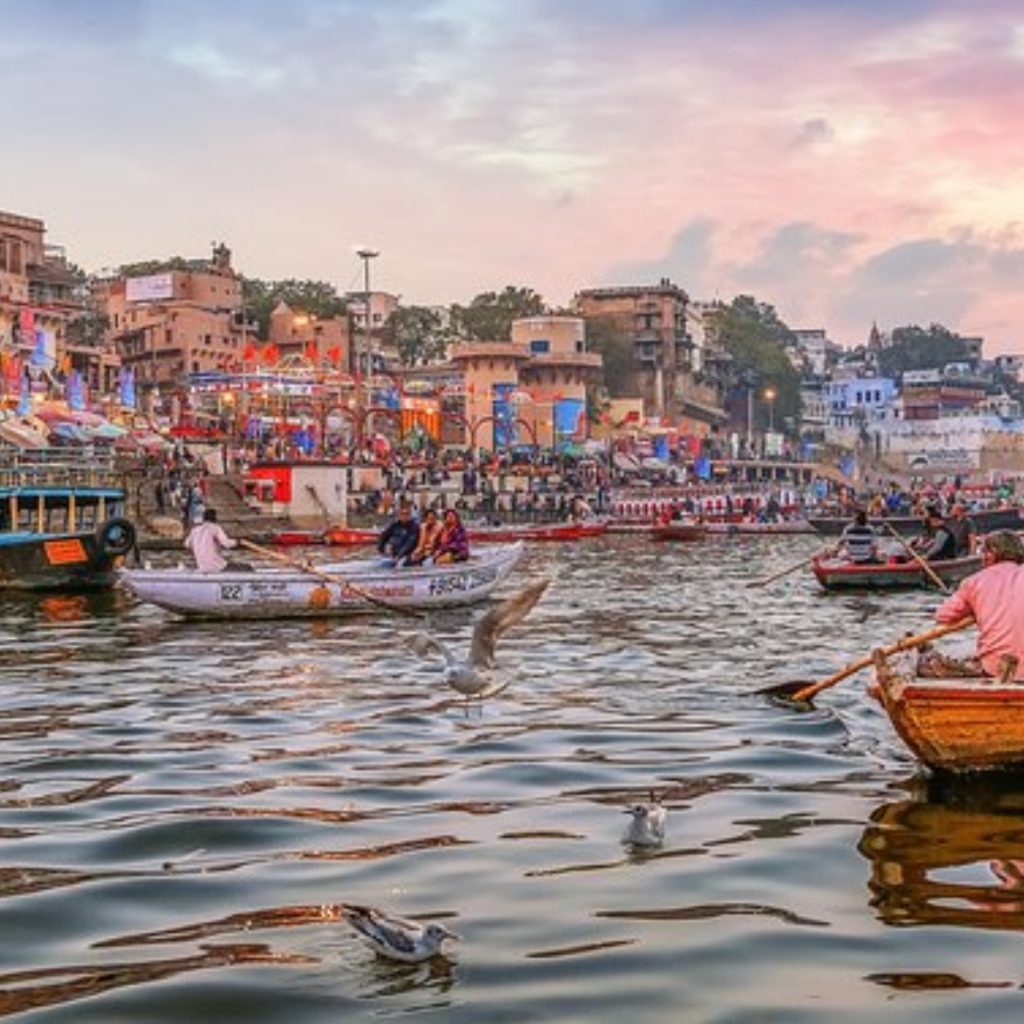 A Comprehensive Guide to Planning Your Dream Tour to Varanasi